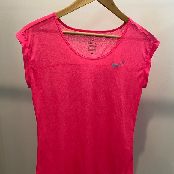 Nike | Tops | Nike Top | Poshmark